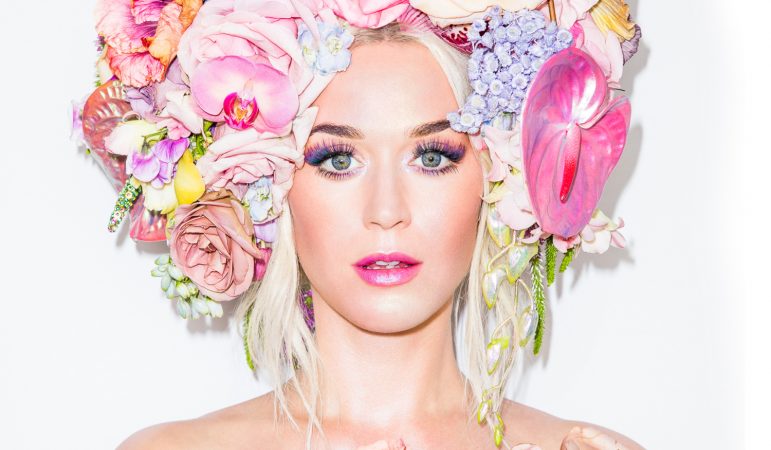 Katy Perry wykorzystała lot w kosmos, by w niecodzienny sposób promować ...
